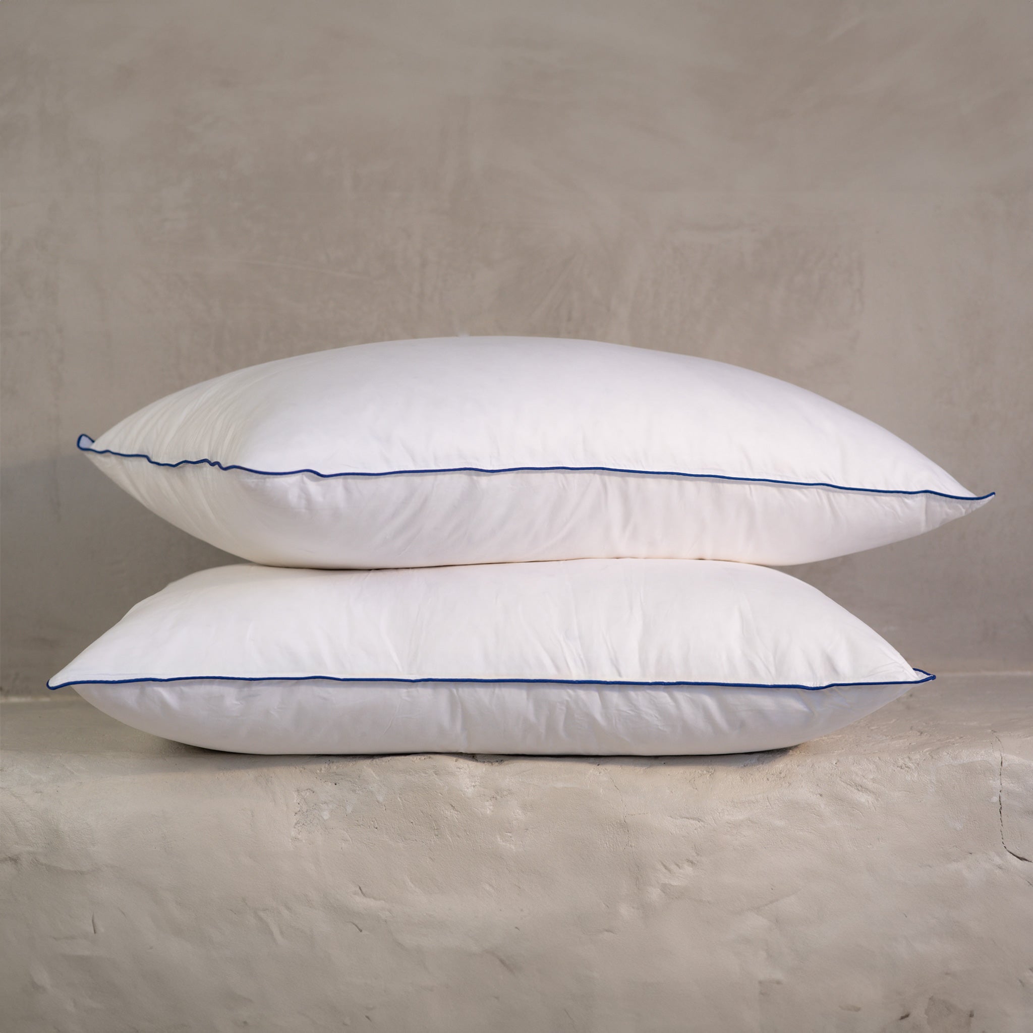 זוג כריות פלומה טבעית – Calmito